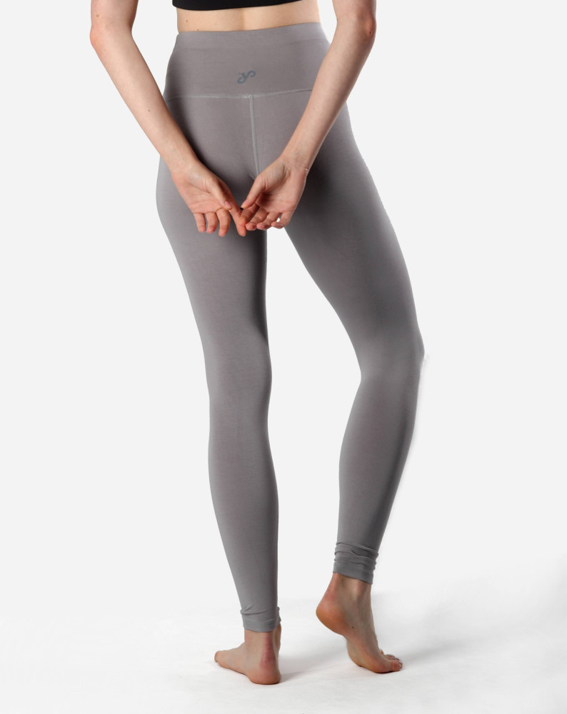 Legíny na jogu a fitness | Yogainstyle.cz